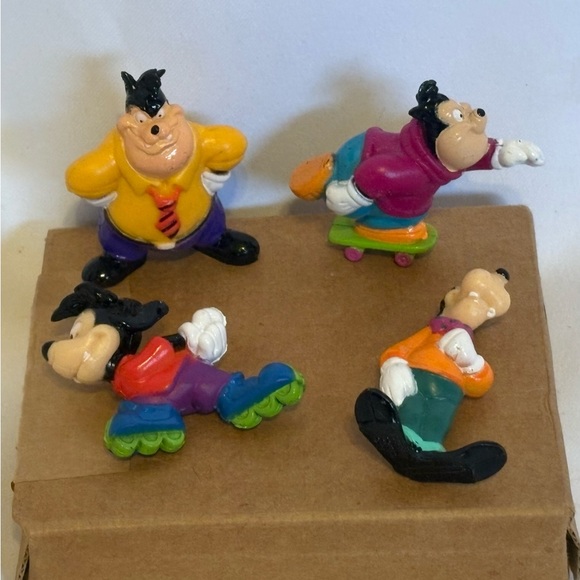 Disney | Toys | Disney Character Figurine Set Goof Troop Goofy Kelloggs ...